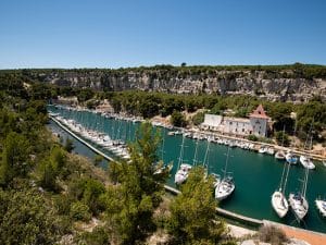 Visitez Cassis en train touristique - France Voguette